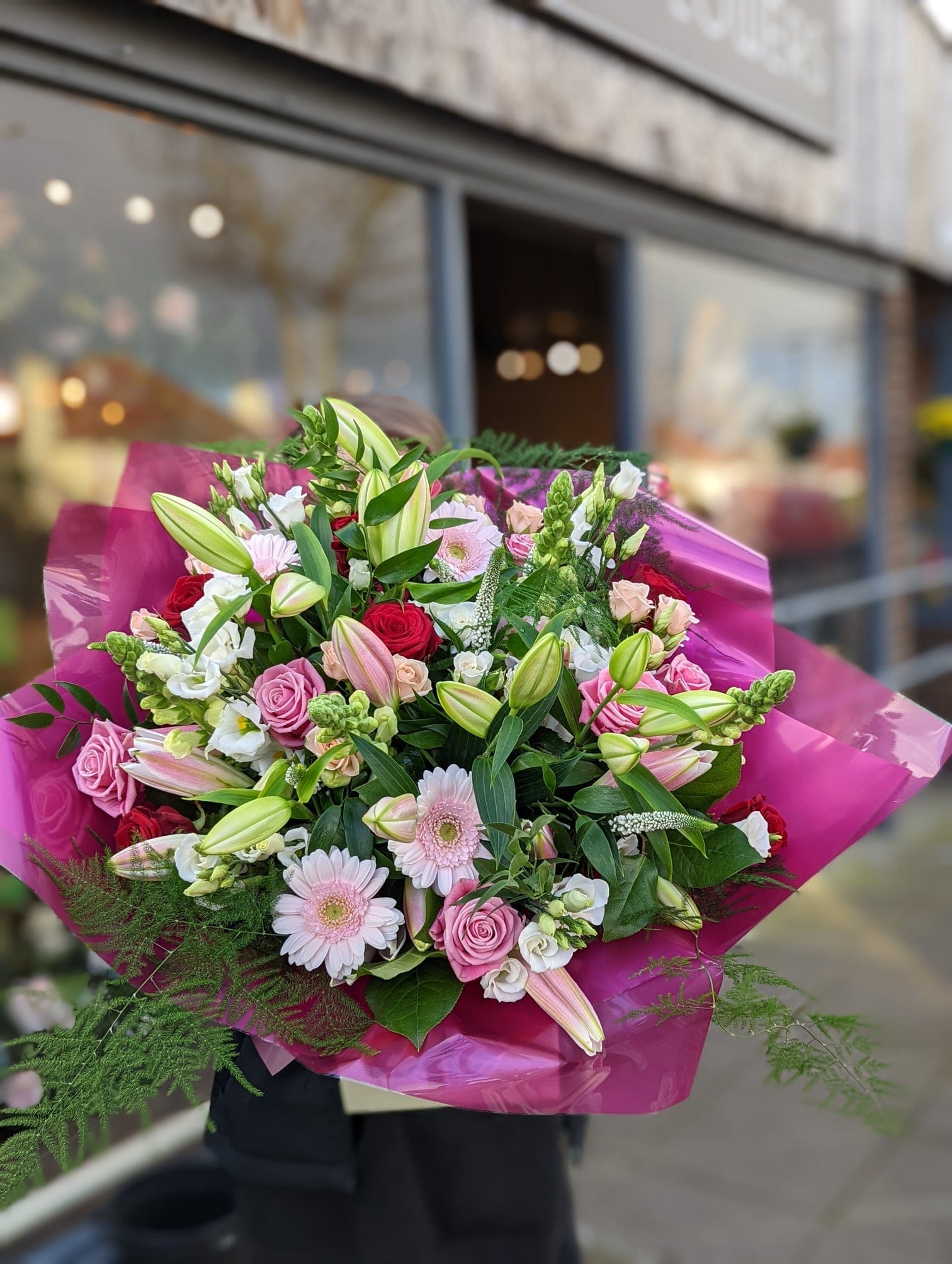 Florist Milton Keynes | Same day Delivery – Ramsbothams florist